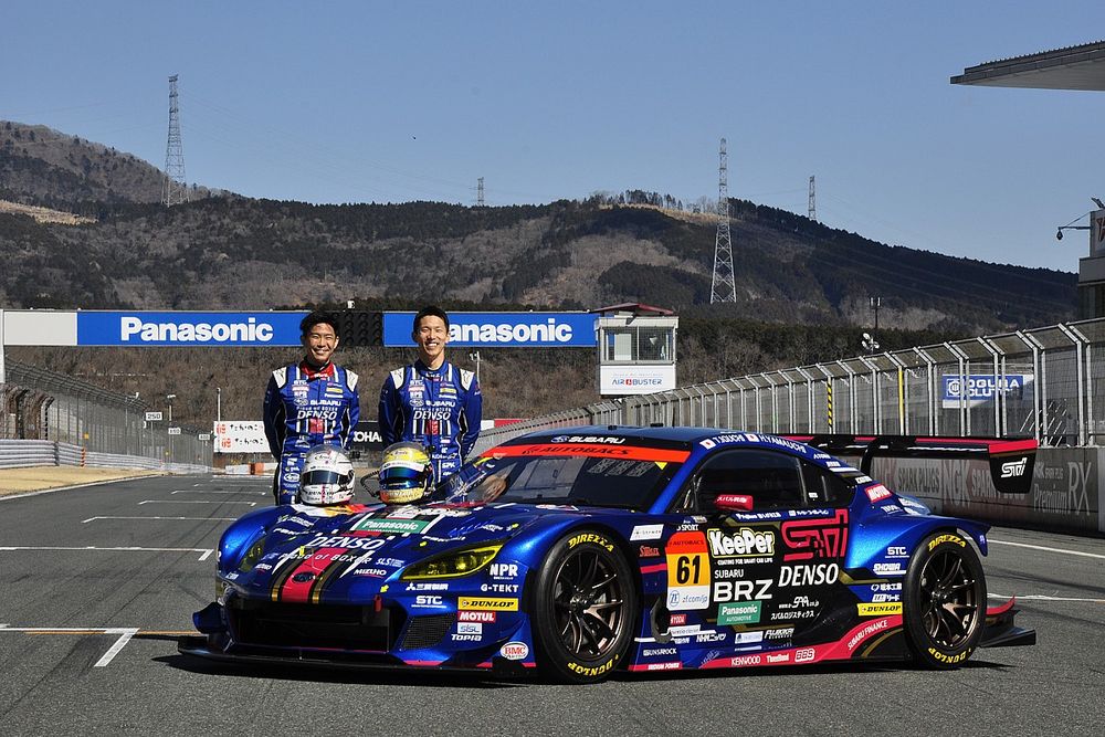 SUPER GT: Subaru upgrading its 'Windows XP' ECU poses issues