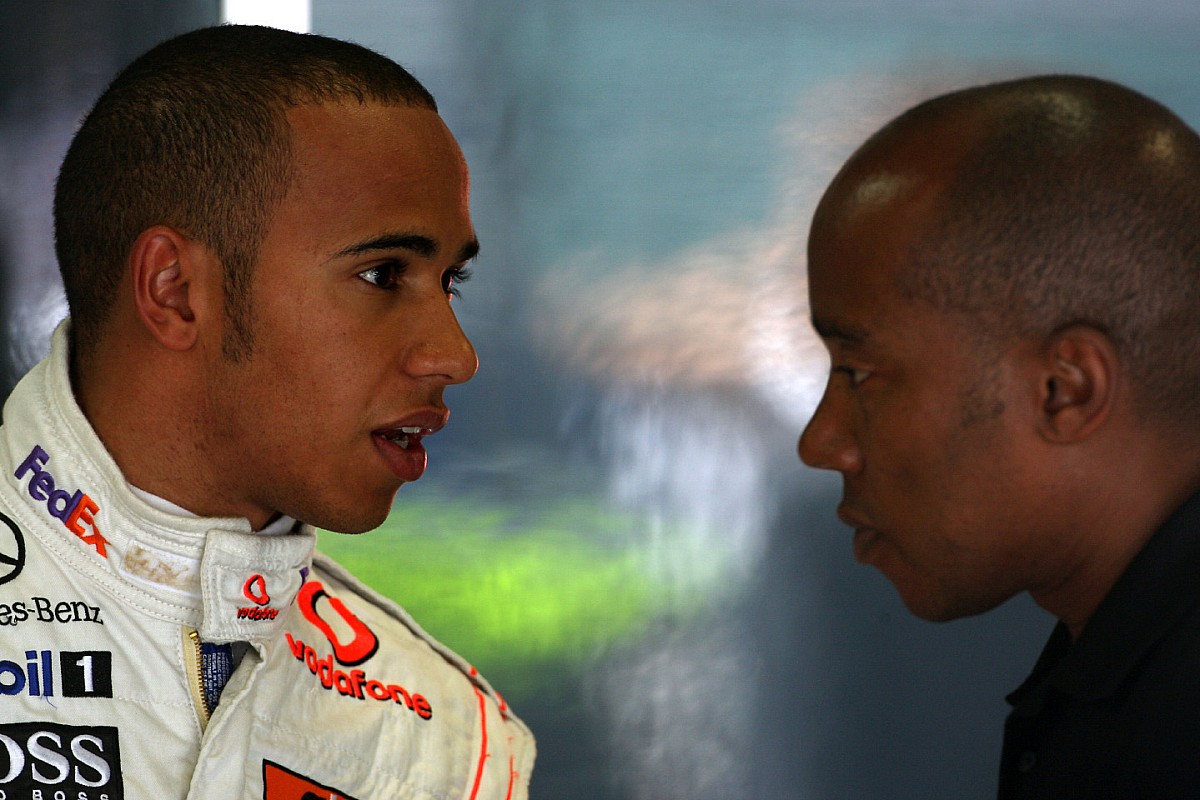 Hamilton, Williams'ın çaylak pilotu olabilirmiş