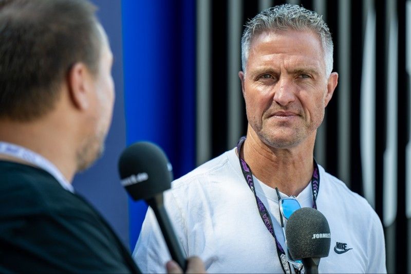 Schumacher glaubt: Verstappen fährt auf der Nordschleife "sofort um den ...