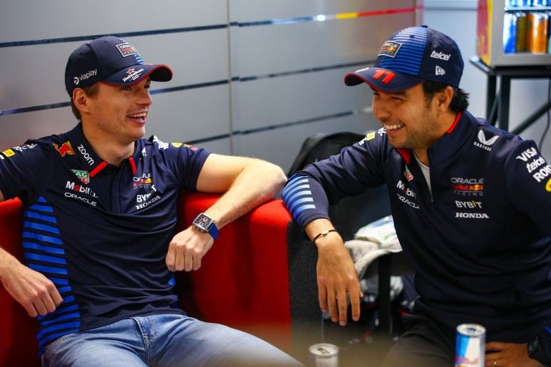 "Froh, dass er bleibt": Das sagt Verstappen über neuen Perez-Vertrag