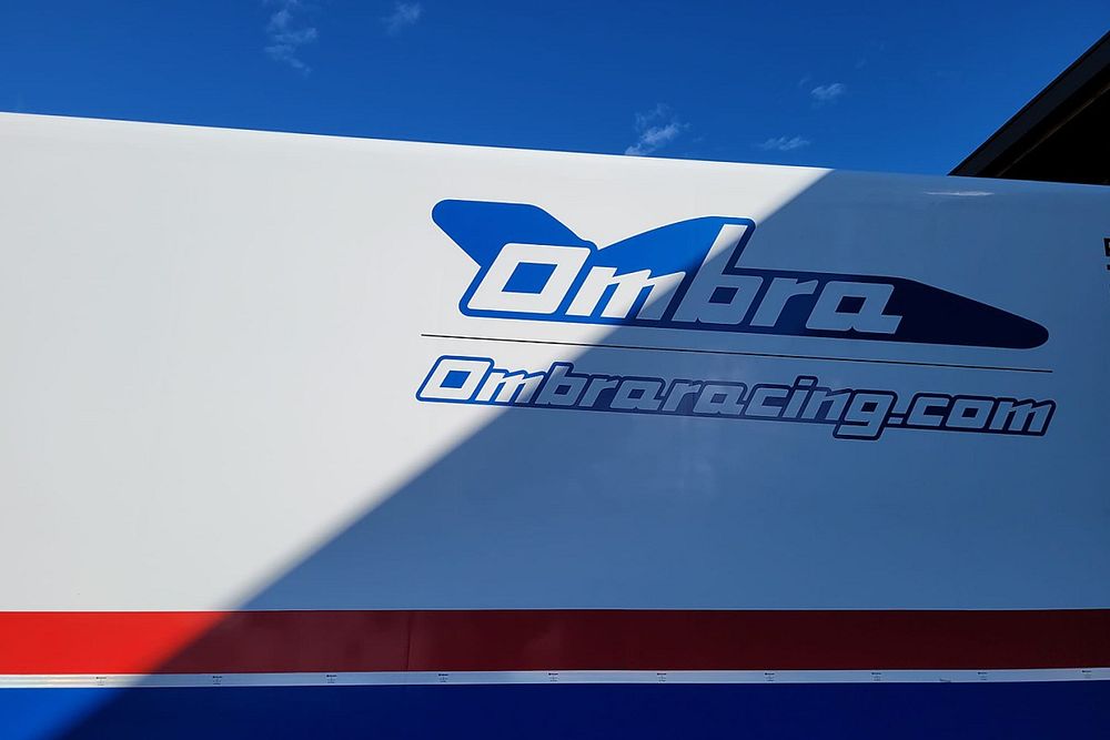 Carrera Cup Italia | Ombra "illumina" il venerdì di Monza