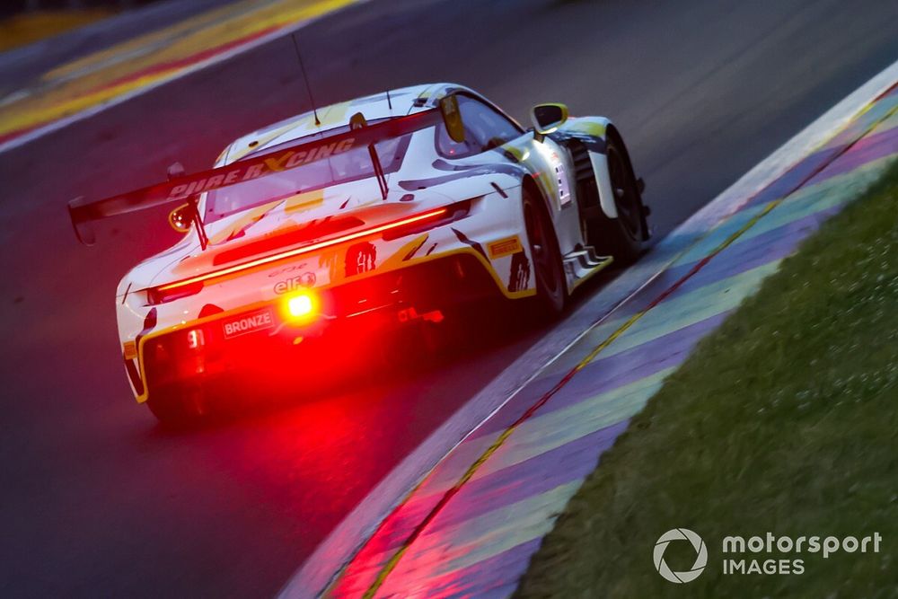 GTWC | 24h Spa, Qualifiche: volano le Porsche nel diluvio