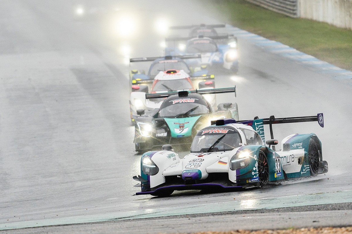 Prototype Winter Series Estoril: Soufi makes amends after red-flag crash in opener