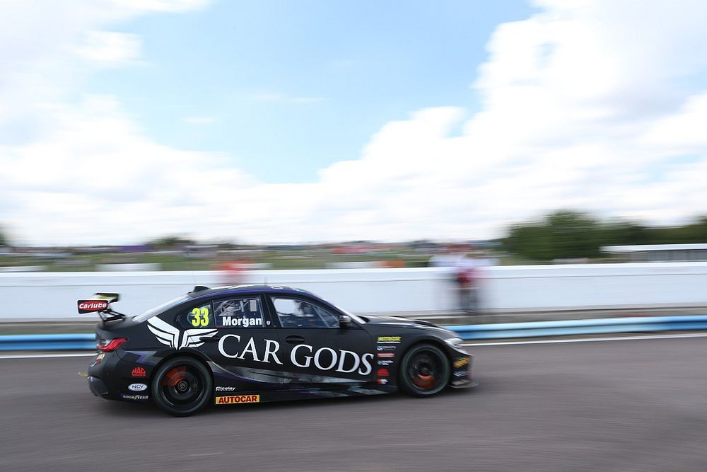 BTCC Silverstone: Morgan heads BMW 1-2-3 in practice