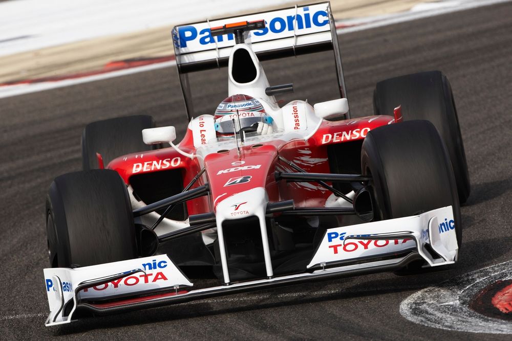 F1, Toyota'nın 12. takım olarak F1'e dönme ihtimaline karşı temkinli