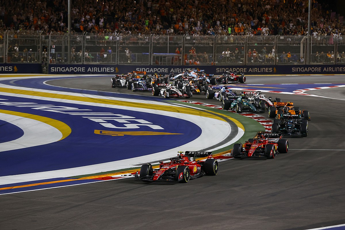 2023 F1 Singapore GP results: Carlos Sainz wins thriller