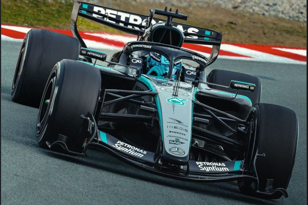 F1 Barcelona test 2026: Mercedes domina y "Checo" Pérez suma más kilómetros