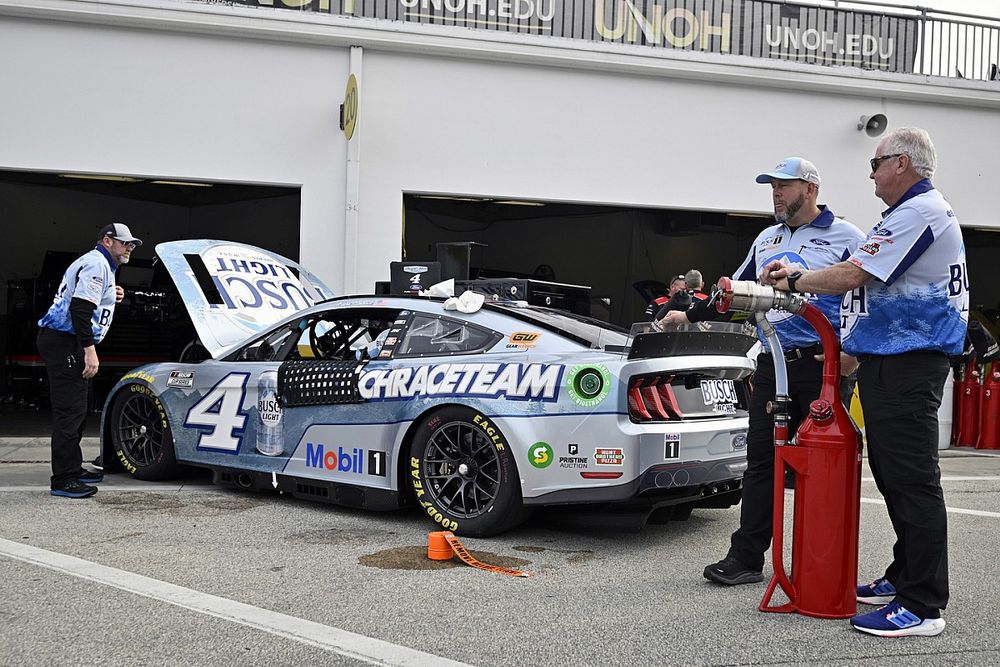 Five NASCAR Cup teams have crew members ejected at Las Vegas