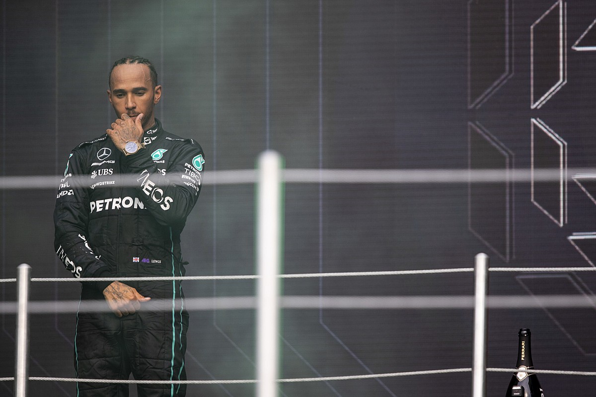 Hamilton: "F1'de devam edecek motivasyonum var"