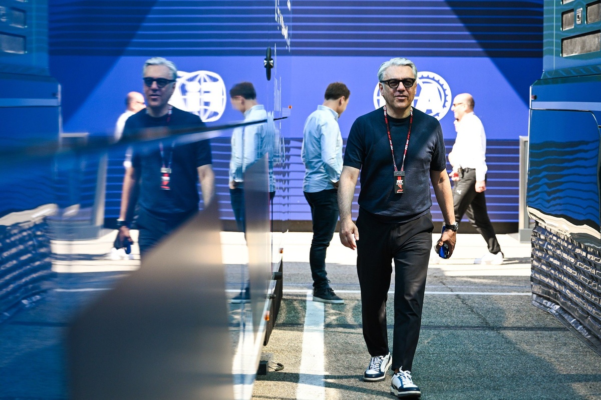 F1: Como a saída do CEO da Renault, Luca de Meo, afeta a Alpine?