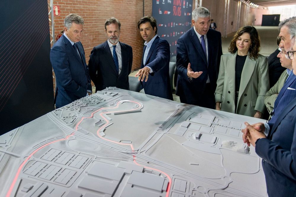 Carlos Sainz told F1 drivers "not to worry" over Madrid circuit design