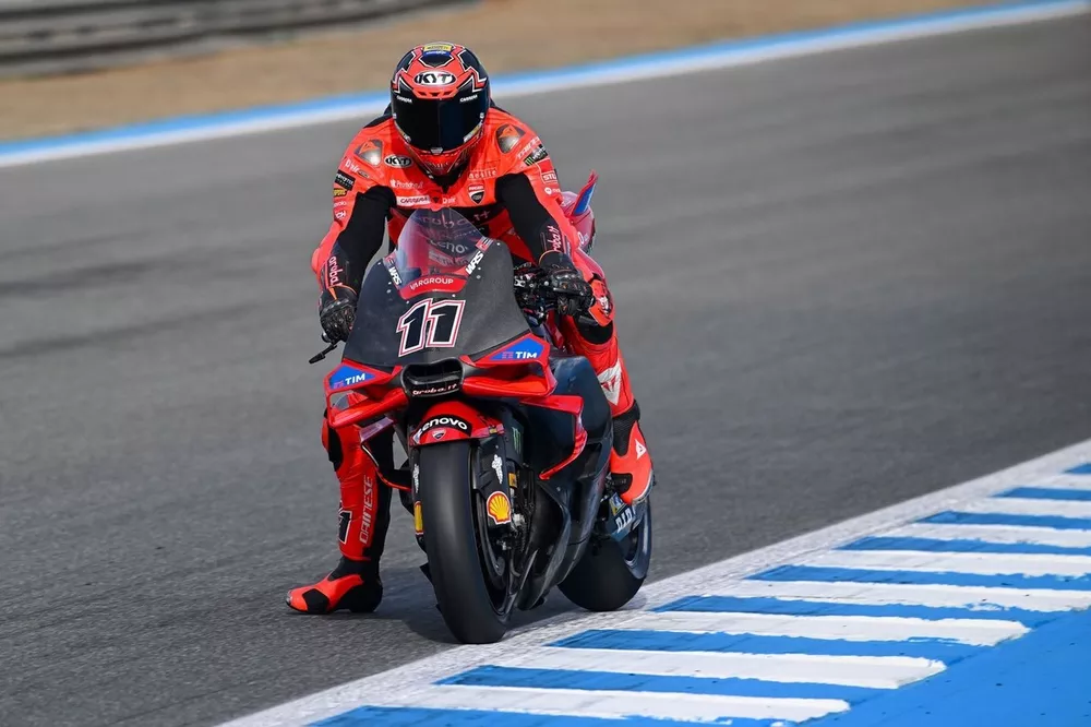MotoGP | Ducati ufficializza Bulega al posto di Marquez a Portimao e ...