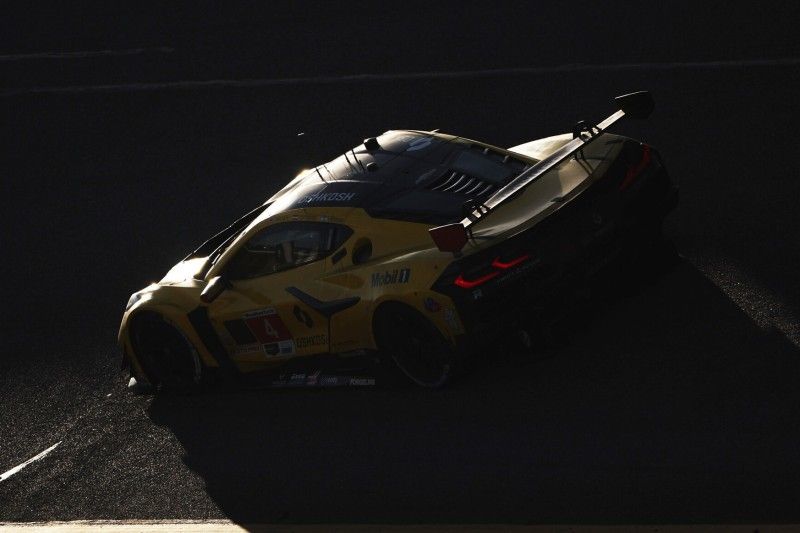 "BMW sollte sich schämen!" Milner (Corvette) nach Farfus-Block sauer