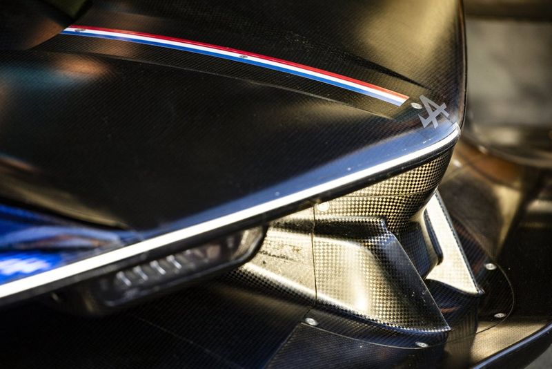 En images : les essais de l'Alpine A424 LMDh en 100 photos