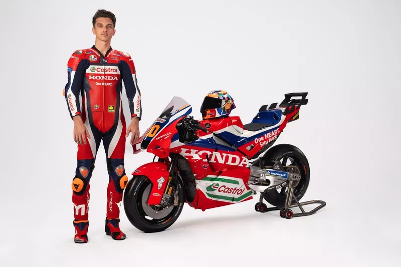 Fotogallery MotoGP | Svelati i nuovi colori della Honda HRC Castrol
