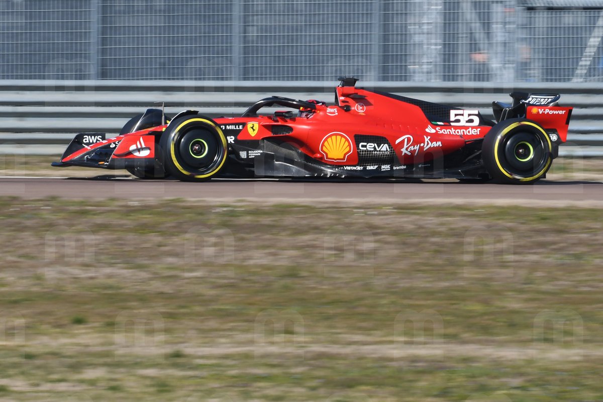 Photos - La Ferrari SF-23 sur le circuit de Fiorano