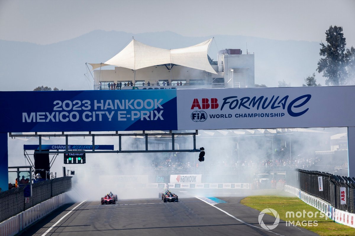 Dennis gana el ePrix de México en el debut del GEN3