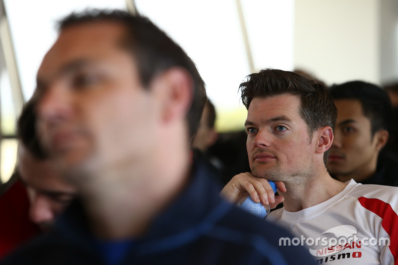 Alex Buncombe Profile - Bio, News, High-Res Photos & High Quality Videos