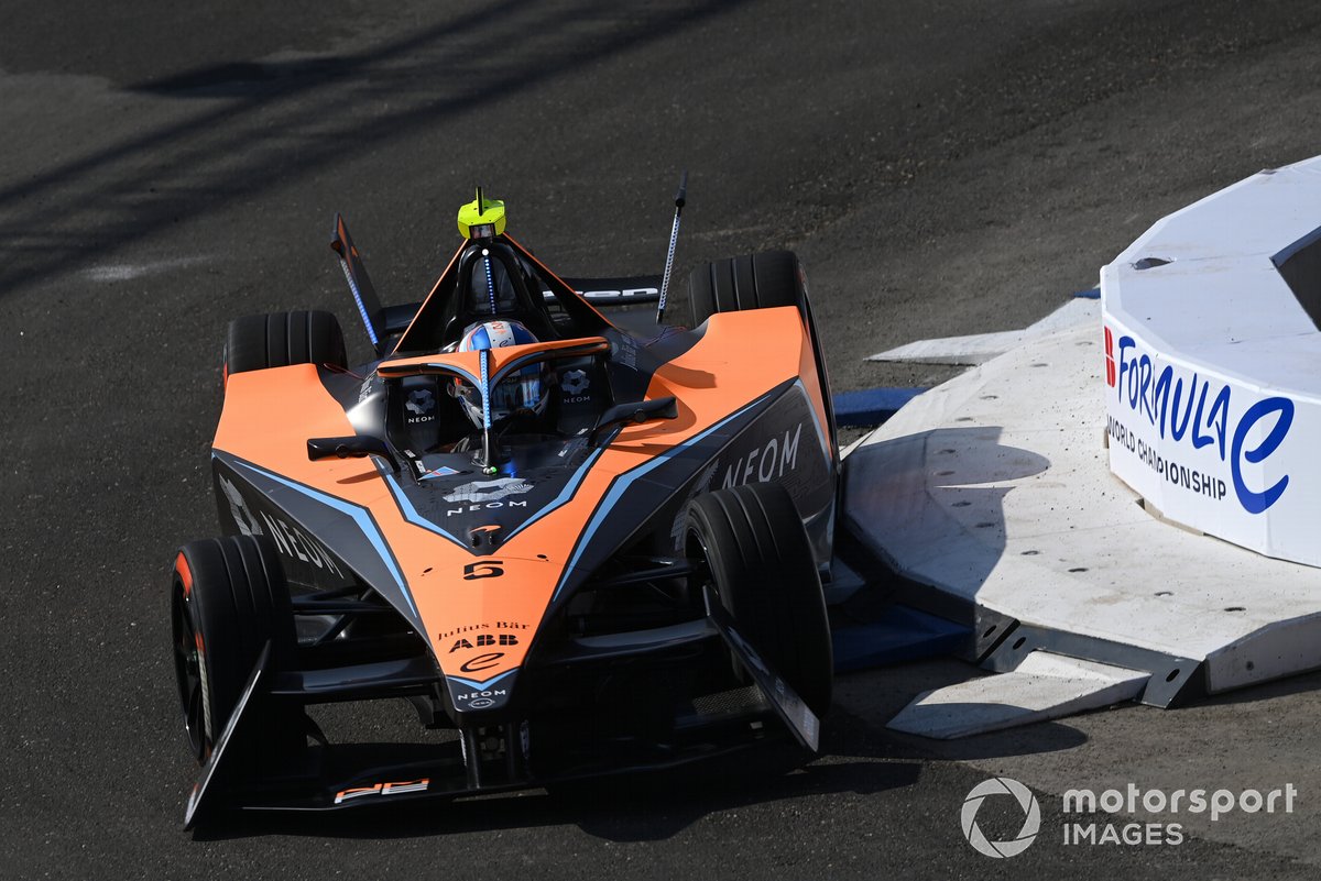Diriye E-Prix II: McLaren pilotu Jake Hughes FE kariyerinin ilk pole ...