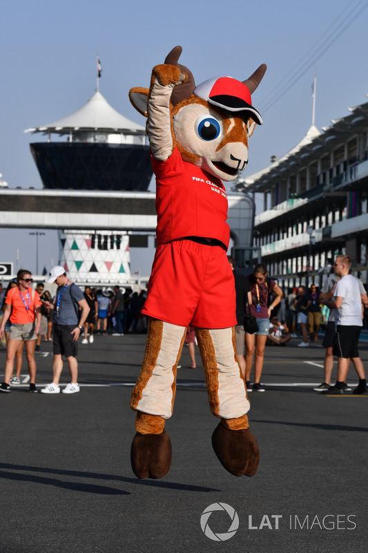 F1 Abu Dhabi GP'si Perşembe gününden en iyi kareler