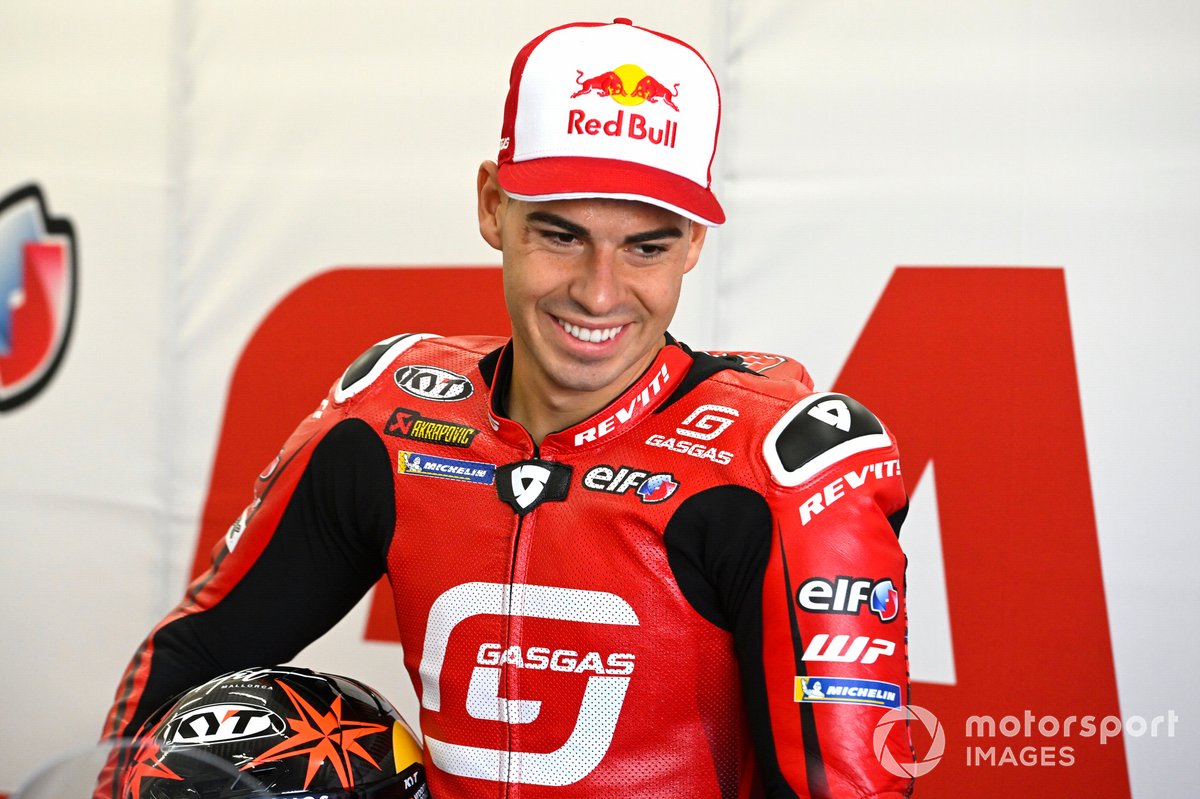 Augusto Fernández "alucina" en su debut con una MotoGP