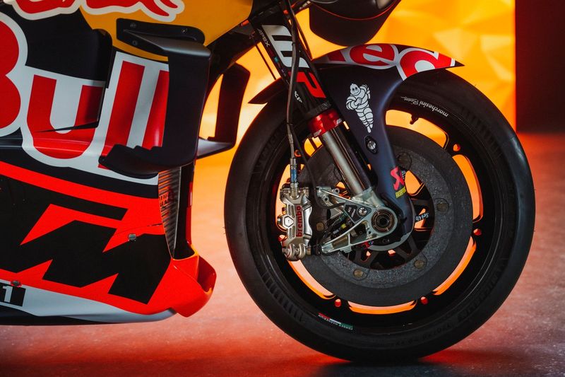 KTM, 2024 için RC16 MotoGP motosikletlerini tanıttı
