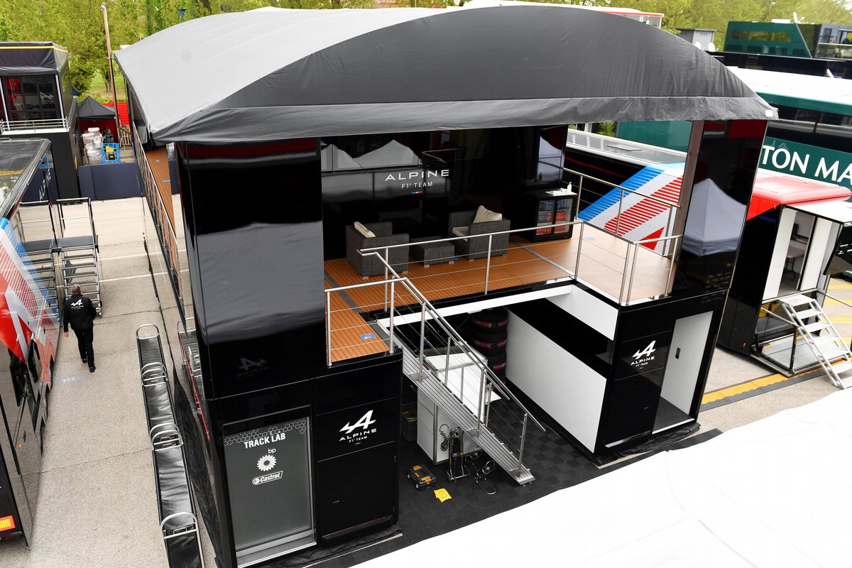 McLaren reducirá el tamaño de su icónico motorhome de F1