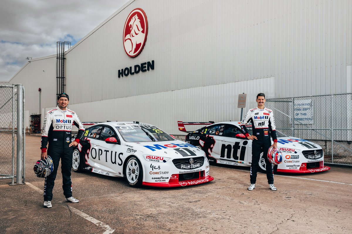 Famous Holden livery revived for Adelaide