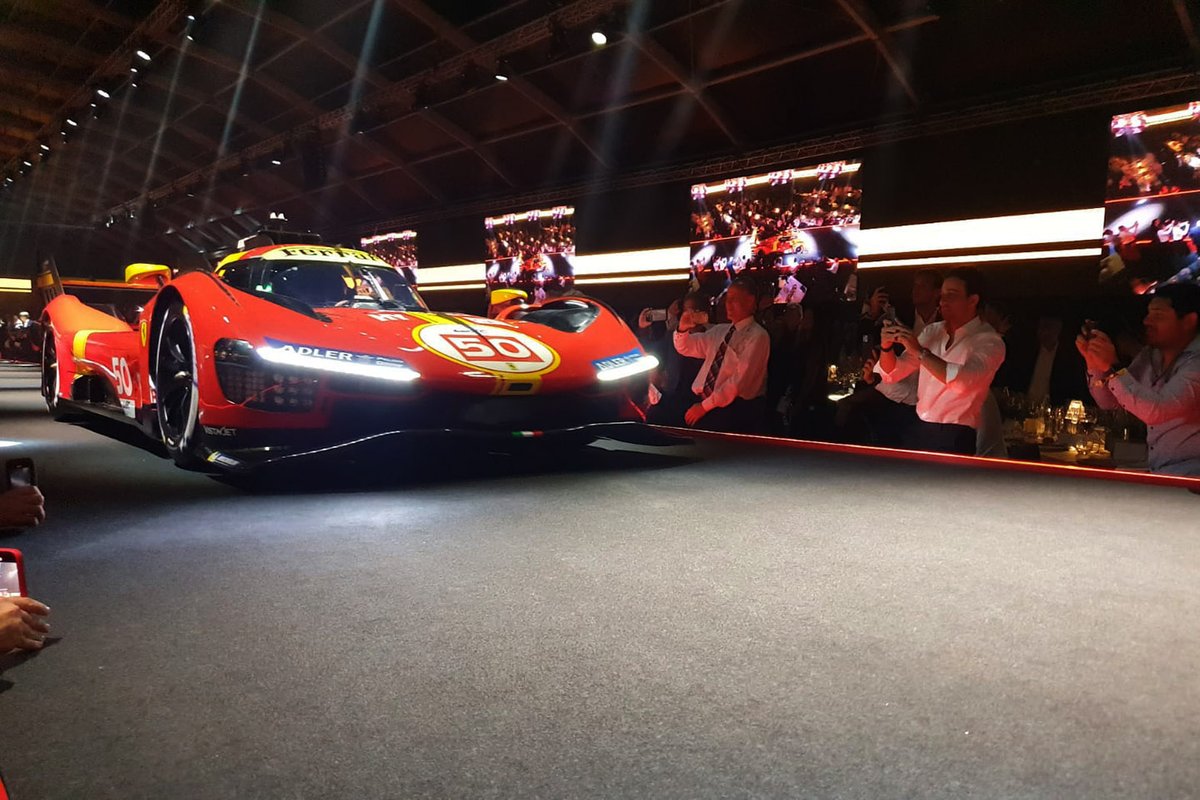 Fotogallery Ferrari | La splendida 499P in tutti i suoi dettagli
