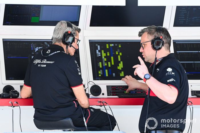 Galéria: Ilyen volt képekben a bahreini tesztek második napja!