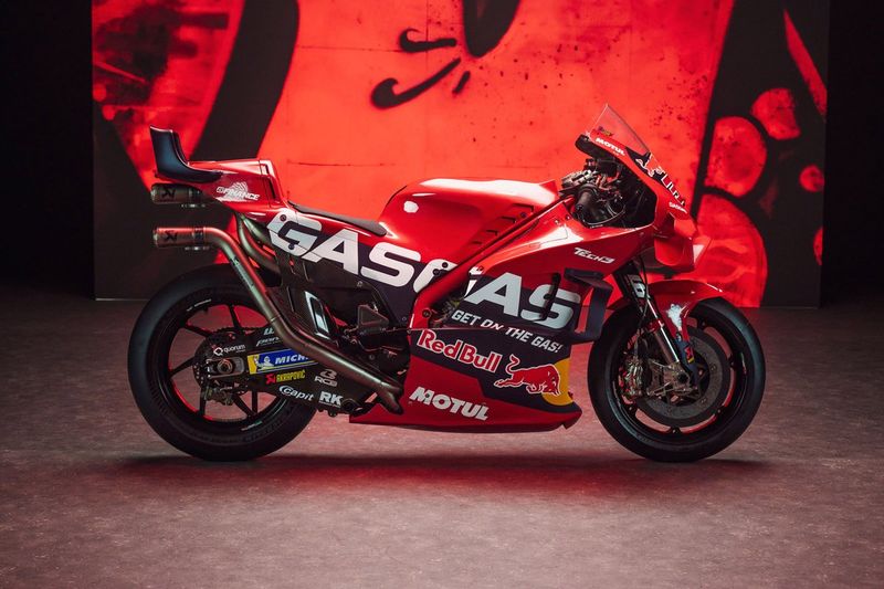 Gallery MotoGP | Ecco le KTM del team GasGas con il logo Red Bull