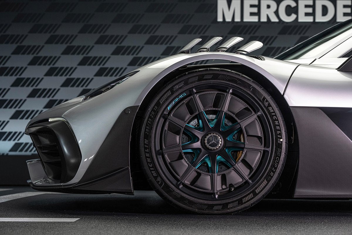 Mercedes'in hiper otomobili AMG One ortaya çıktı