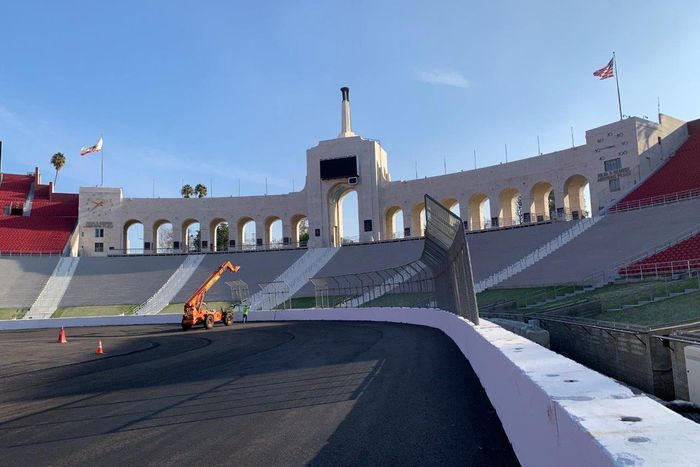Watch the L.A. Coliseum race track being built in 60 seconds