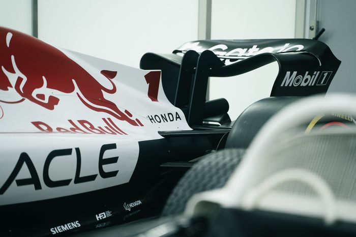 Red Bull reveals special Japanese GP livery as Honda tribute