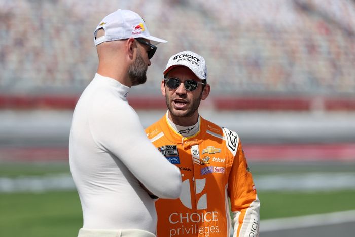 Well rounded Shane Van Gisbergen arrives to Roval as favorite