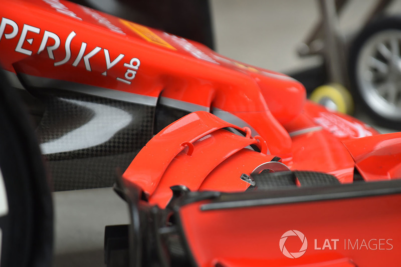 F1-es technikai képgaléria Kínából: McLaren, Ferrari, Mercedes, Red Bull...
