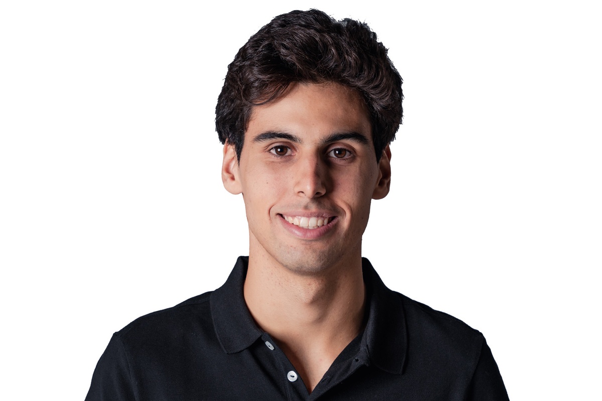 Gabriel Bortoleto Profile - Bio, News, High-Res Photos & High Quality ...