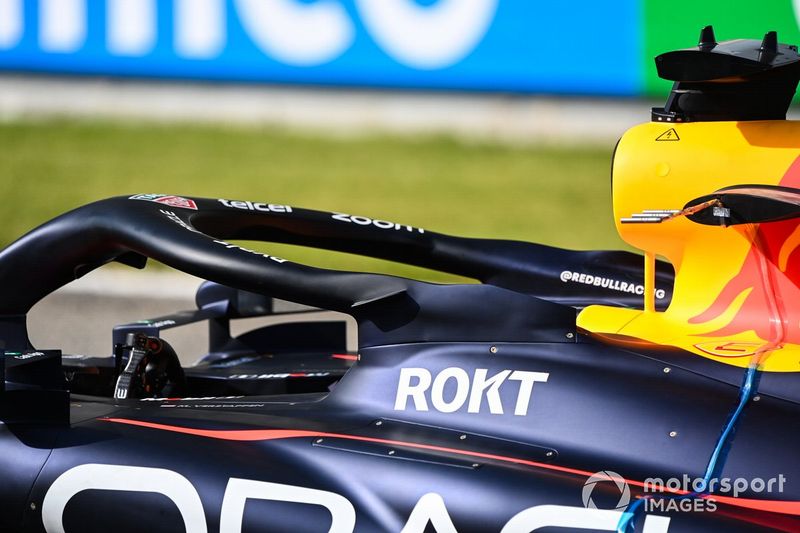 La véritable Red Bull RB19 se dévoile à Bahreïn