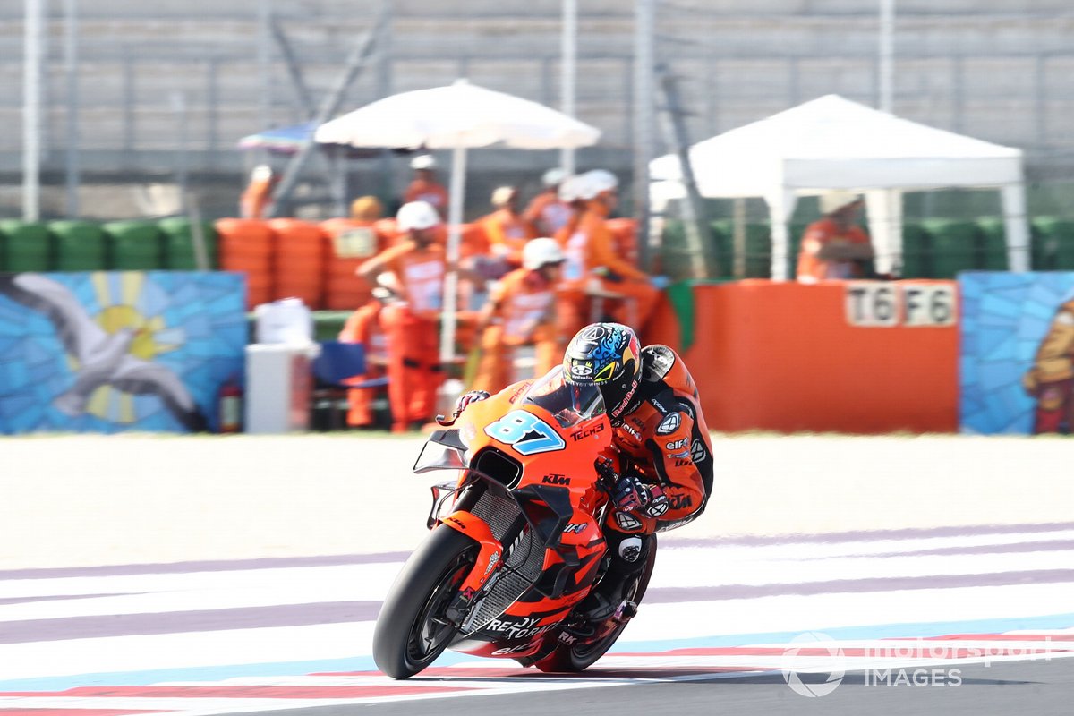 Gardner aclara la disputa con su legendario padre en redes sociales