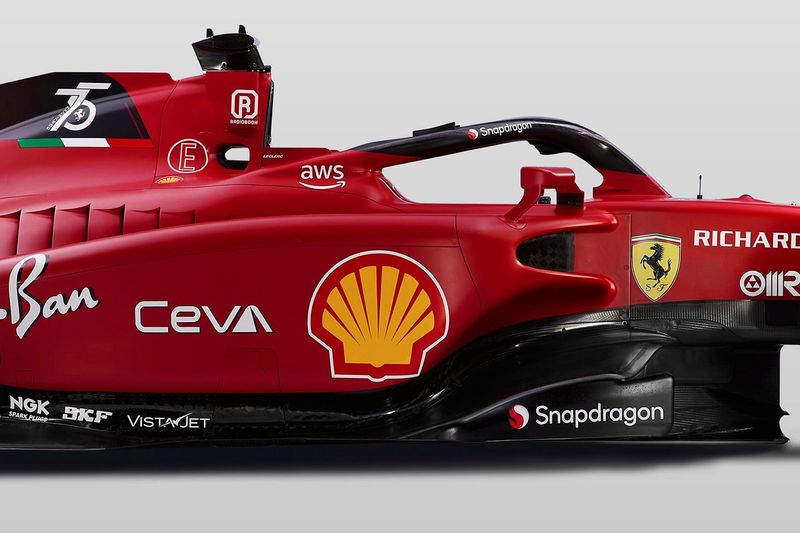 Fotogallery | Ferrari F1-75: tutte le immagini della nuova Rossa
