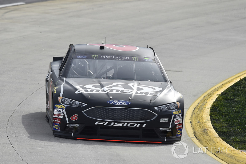 NASCAR Cup Martinsville starting lineup in pictures