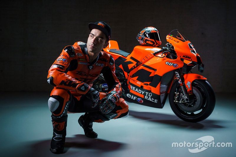 La KTM RC16 2021 révélée, Tech3 adopte une livrée orange