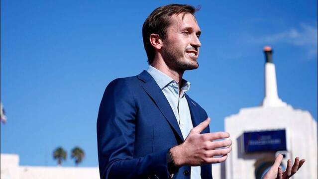 1-on-1 with Ben Kennedy: NASCAR street racing in Chicago - NASCAR Cup ...