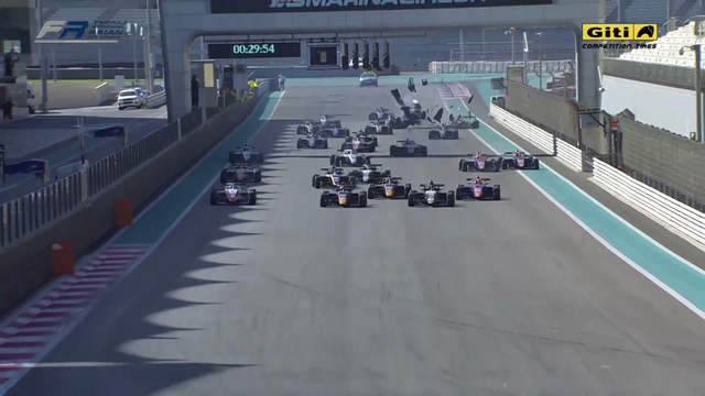 Formula Regional Asian Championship: Round 1 Race 3 Start Accident ...
