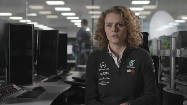 Mercedes Looks to the Future with its Young Engineers - Formula 1 Videos