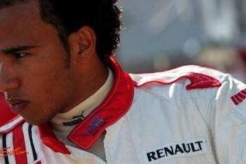 Hamilton wint GP2-kampioenschap