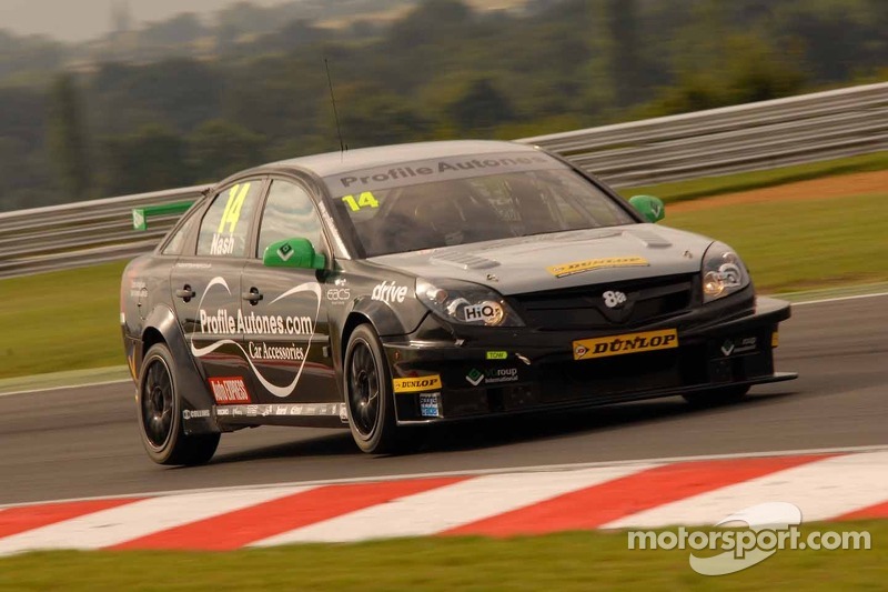 Triple 8 Race Engineering Rockingham event summary