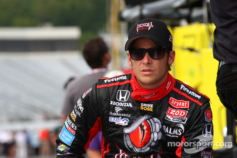 Marco Andretti makes 100th series at Las Vegas finale