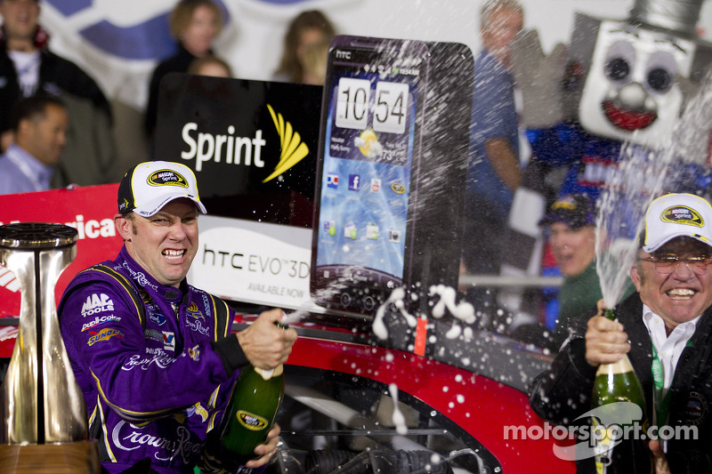 Winning team Charlotte 500 press conference