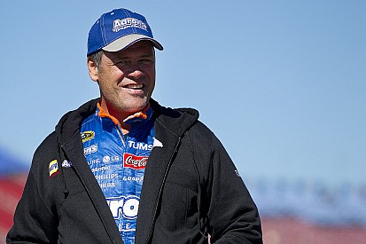 Ken Butler III Profile - Bio, News, High-Res Photos & High Quality Videos